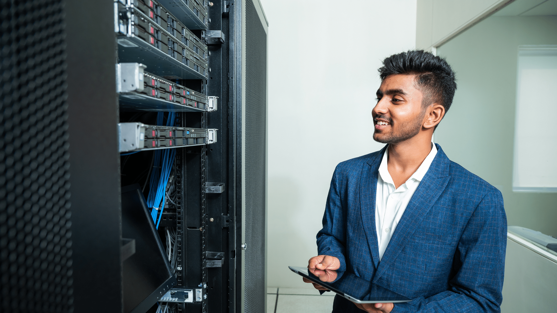 School of Information Technology | AURO University